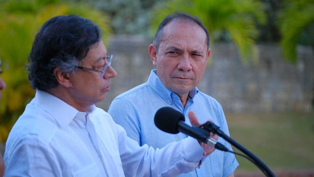 Petro fija salario vital de $2 millones para 2026 - CMM Noticias
